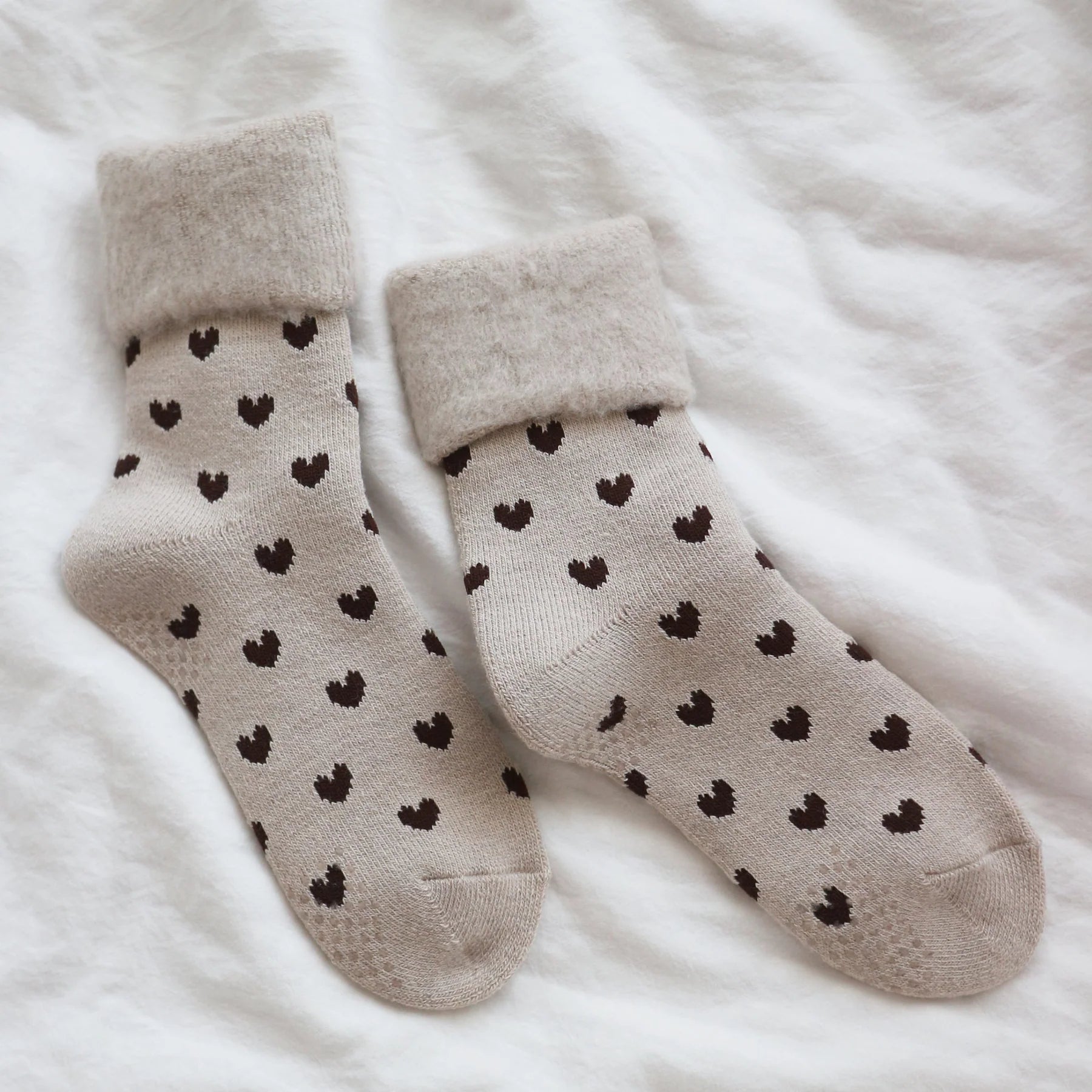 The Advantages Of Wearing Room Socks – Tabio UK